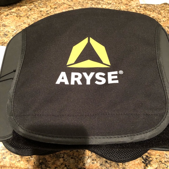Other | Aryse Universal Adjustable Back Brace One Size | Poshmark